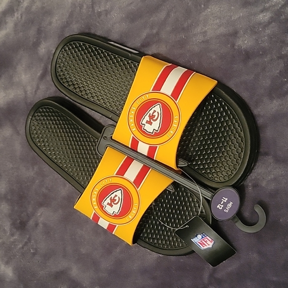 NFL | Shoes | Kansas City Chiefs Mens Slides Large 112 | Poshmark